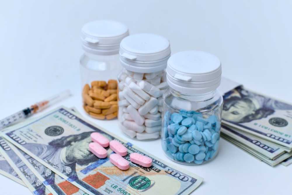 Quaaludes: What They Are, Are They Still Made, & Abuse Risks