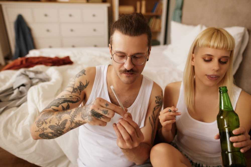 Crossfaded Meaning, Risks of Mixing | WhiteSands Addiction Center